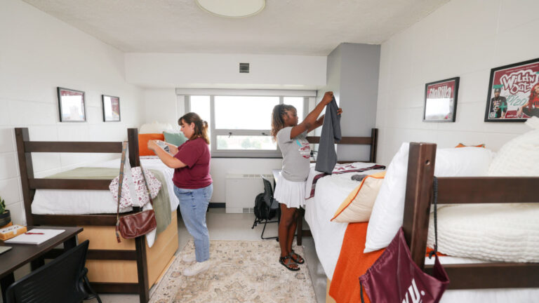 Housing - Eastern Kentucky University