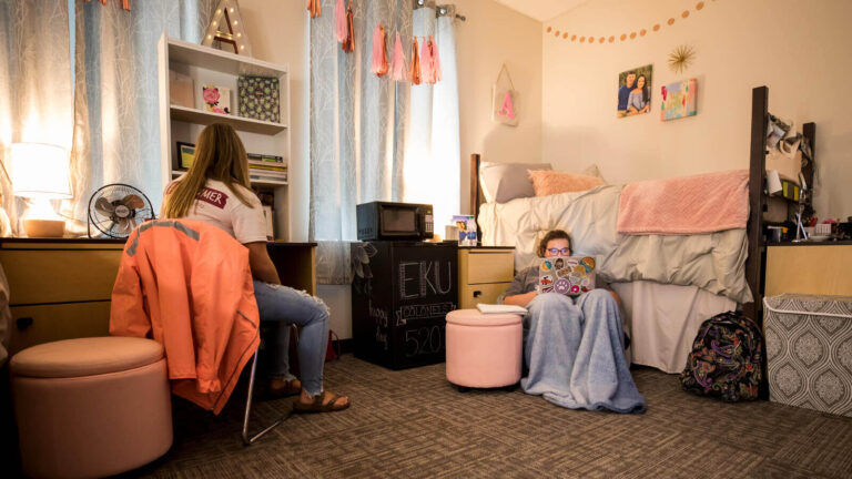 Housing - Eastern Kentucky University